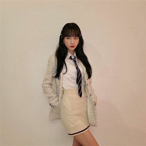 Ghim C A Jungkooks Earring Tr N Seola