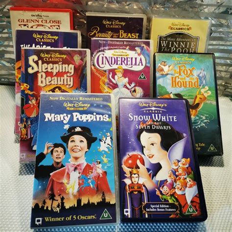 9 Vhs Walt Disney Classics Snow White Cinderella Sleeping Beauty