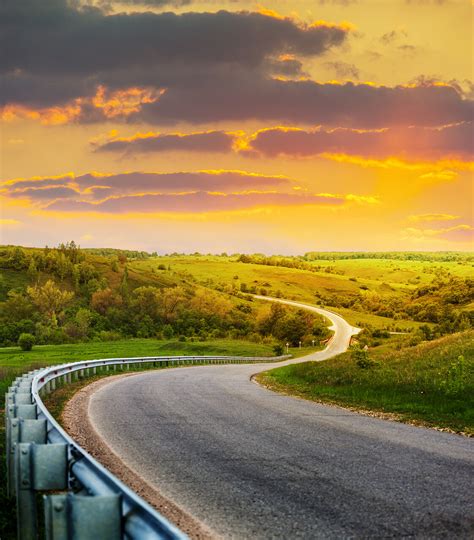 道路曲折图片大全 道路曲折高清图片下载 觅知网