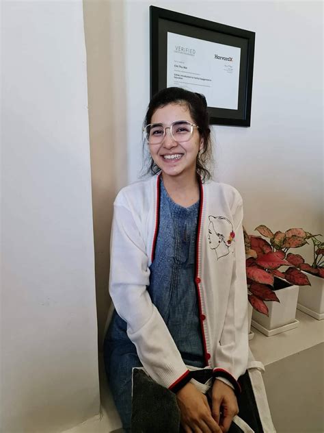 Chit စာလေးနိုင်သလောက်လေ့လာလိုက် အပင်လေးတွေစိုက်လိုက် သမီးလေးတွေထိန်းလိုက် ကိုယ်စိတ်ချမ်းသာတဲ့