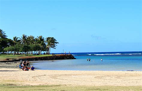 Ala Moana Beach Park Most Popular Local Oahu Beach