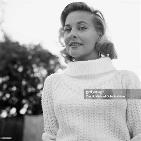 Actress Lola Albright Poses At Home In Los Angeles California News