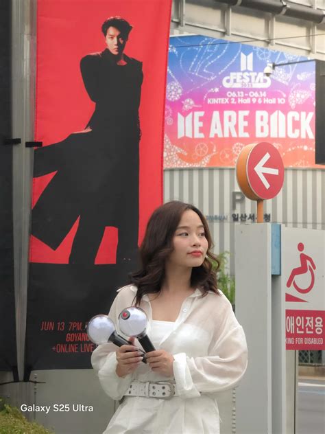 Hazel Quing Hazel Quing Added A New Photo — At Goyang