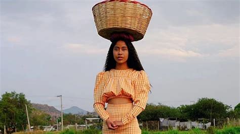 Karen Vega Primer Modelo Oaxaqueña En La Portada De Famosa Revista