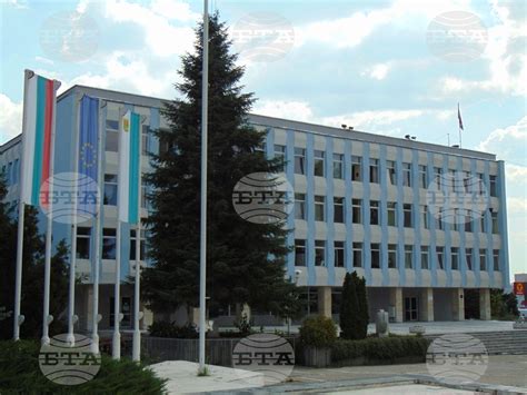 Изборният ден в община Раднево започна нормално и без нарушения Утро