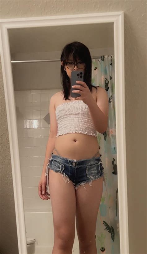 6798 Best Short Shorts Images On Pholder Mtfashion Old School Cool