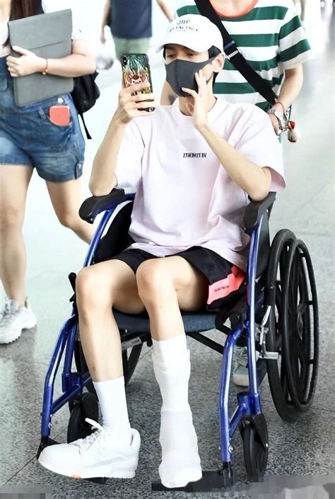 全网都在吐槽罗云熙的瘦，这不是你们要的吗？ 知乎