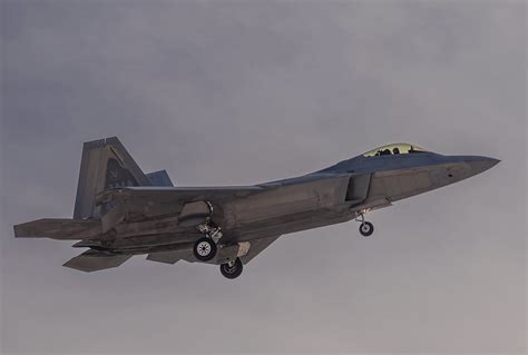 Weapons Sqdn F-22 Gear Down | Red Flag 22-1 Nellis Air Force… | Flickr
