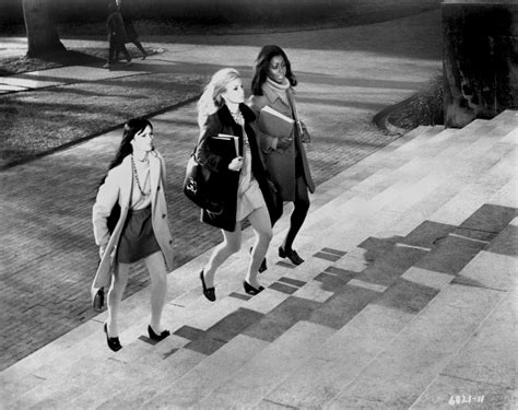 Maggie Thrett Tv Actress Who Played A Raven Haired Alien In The First Series Of Star Trek Obituary