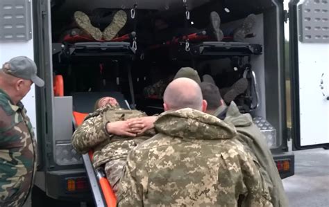 В Україні розробляють новий броньований автомобіль для медичної евакуації Читайте на Ukr Net