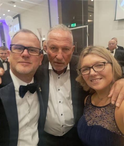 Andrew Saunders On Linkedin Cricket Chriswood Hampshirecricket Rosebowl Ianbotham Charity…