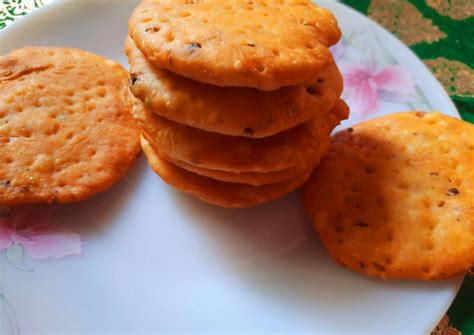 Khasta Mathri Fried Chicken