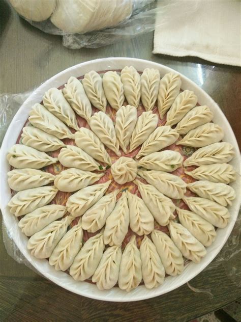 圆形饺子皮怎么包 圆形饺子皮怎么包 擀饺子皮 大山谷图库