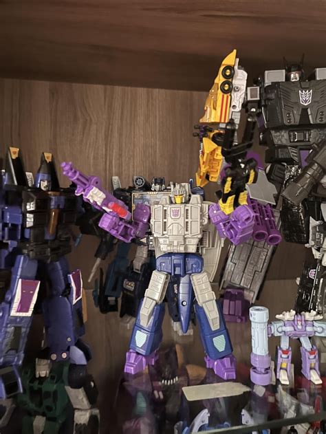 I Like Targetmasters We Should Have More R Transformers