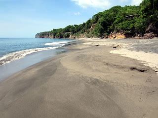 Woodlands Beach The Black Sands Of Woodlands Beach On Mont Flickr