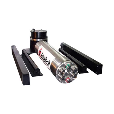 Edgetech 2200 Series Combined Sidescan Sonar And Sub Bottom Profiler