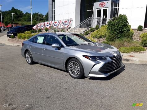 2020 Celestial Silver Metallic Toyota Avalon Hybrid Limited 139054038