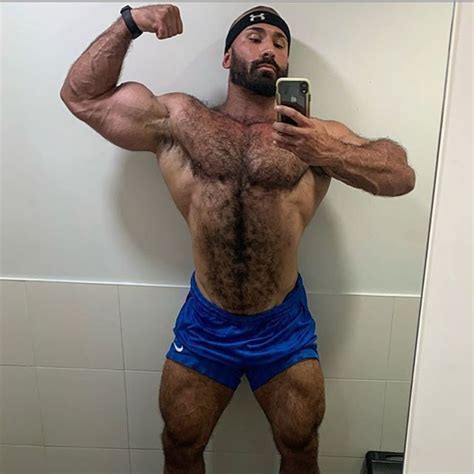 “f What Anyone Else Thinks” Hairy Bodybuilder Shuts Down Body