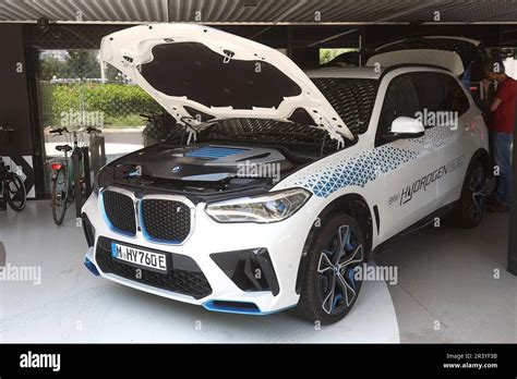 The BMW IX5 Hydrogen BMW S First Hydrogen Powered Car Is On Display