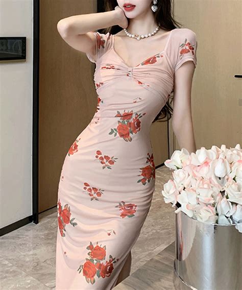 레트로 장미 미디원피스 슬림핏 반팔 스퀘어넥 메쉬 니트 H라인 플라워 셔링 옆트임 섹시원피스 복고풍 여신 사랑스러운 러블리 은근섹시 글램룩 여친 데이트룩 행사룩 이벤트