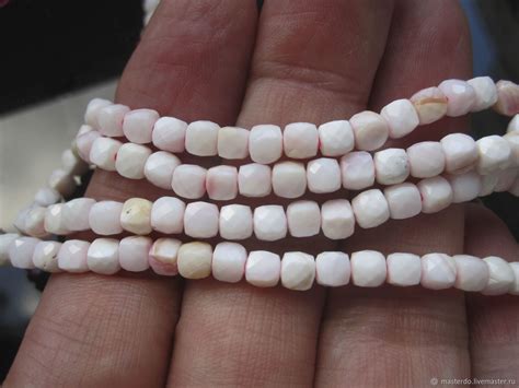 ОПАЛ розовый бусины кубики 10 см купить в интернет магазине Ярмарка Мастеров по цене 428