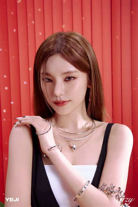 230808 Itzy The 1st Japan Album Ringo Image Teasers R Itzy