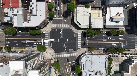 高市明誠路沿線增設偏心左轉道 提升交通安全與效能 地方 Nownews今日新聞