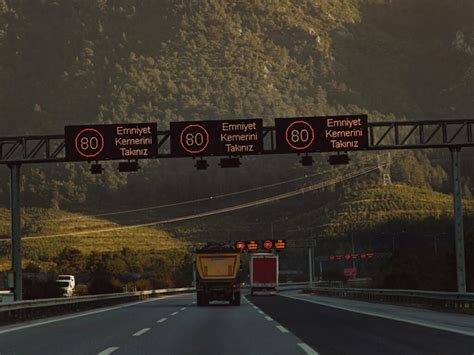 Discover The Various Variable Message Signs At Optraffic