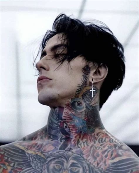 Pin On Ronnie Radke🎸🩶 Ronnie Radke Falling In Reverse Just