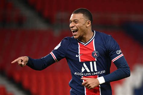 Video Mbappe Records Double Against Nimes Psg Talk