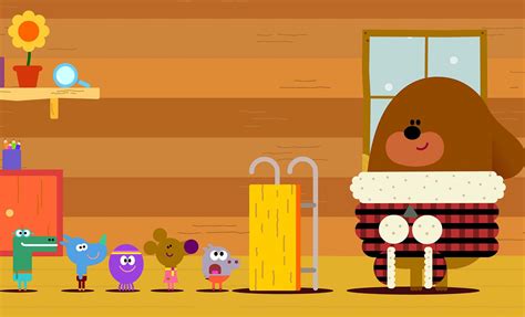 The Summer Holiday Badge Hey Duggee Official Website