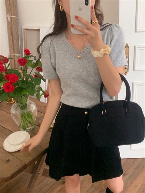 프렌치오브 🤍하객룩 Made 케이트 브이넥 퍼프 울 크롭 가을 반팔 니트3color