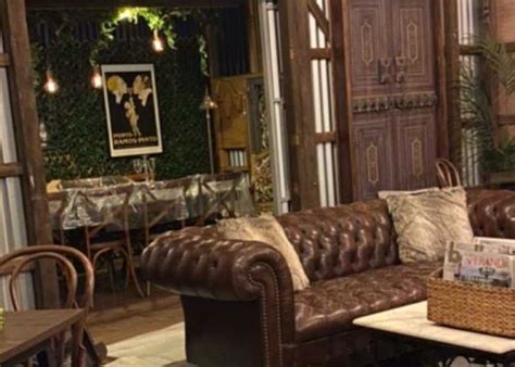 Chew Chew Bistro Palmwoods Light Meals Sweets And Desserts Cafe Barbistro Takeaway