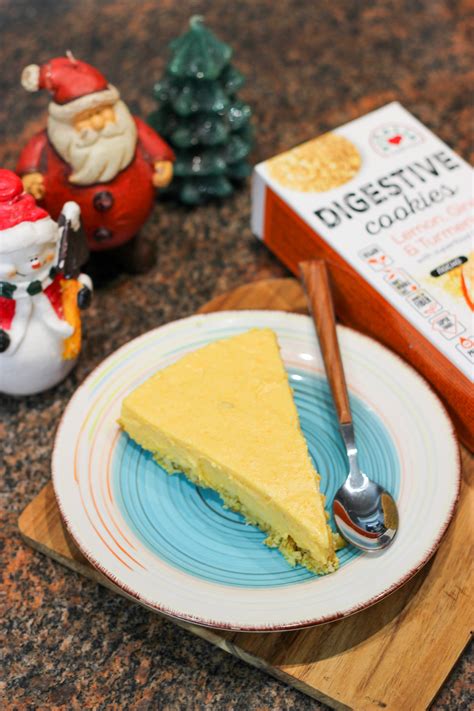 Daves Чизкејк без печење со тиква за сечиј вкус Подгответе ја основата со овесни колачиња за