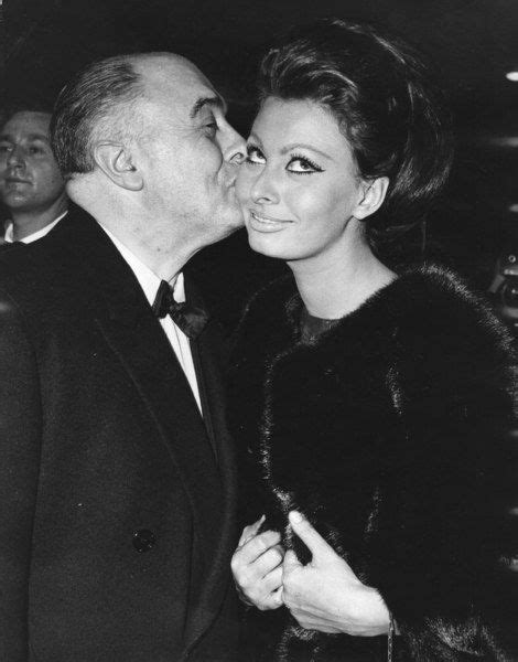 Pin On Sophia Loren