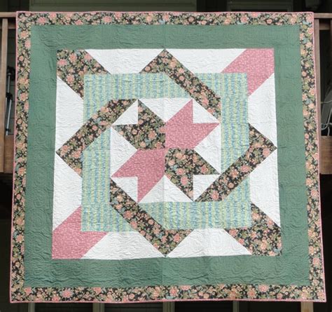 Overlapping Interest Finished Quilt Inspired To Sew