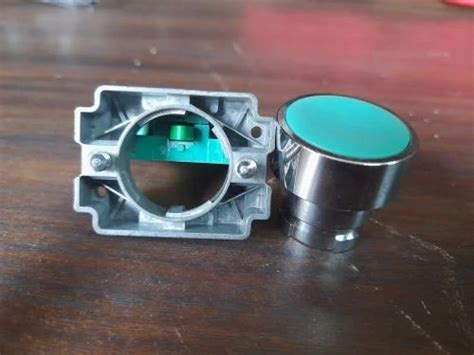 Ideal Id Ba Push Button Actuator With Arrow Mark 240v 3a At Rs 60 Piece Momentary Push Button