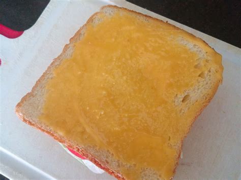 아삭하고 맛있는 토마토 샌드위치 만들기