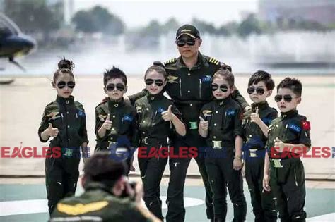 四川雏鹰未来航空科技有限公司 青少年训练营