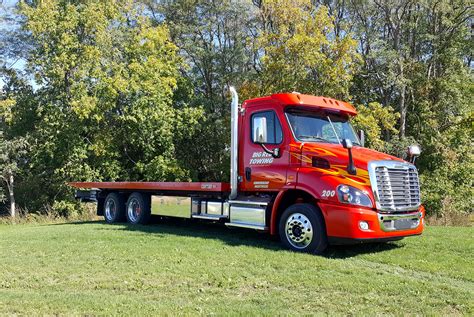 Customer Photos Gallery Miller Industries Miller Industries Towing
