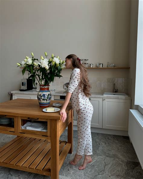 Алёна Lifestyle блогер и модель из Сибири🌲 Томск Вайб чувствуется Instagram