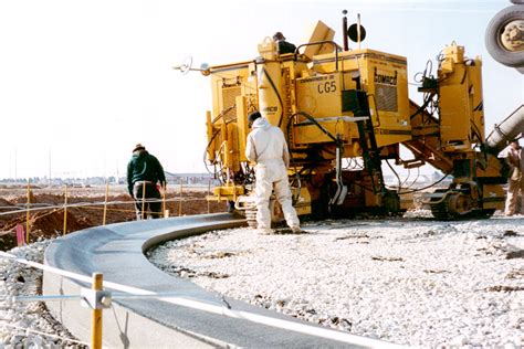 GOMACO Manufacturer Of Concrete Slipform Paving Equipment Sensor Line Accessories