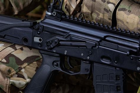 Фотографии «Автомат АК 12 образца 2023 года Концерн «Калашников