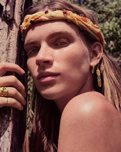 Maanesten Øredobb Evalina Single Gold Øredobber øreringer Og Andre Smykker I Gull Floyd No