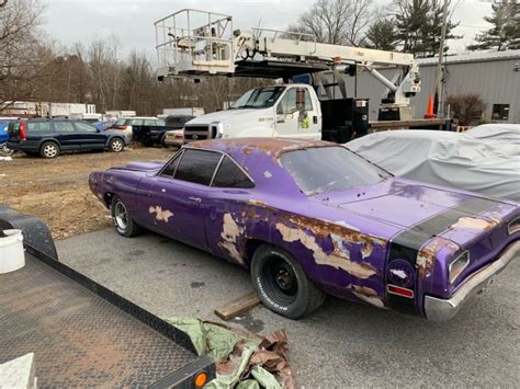 1970 Dodge Coronet Super Bee 383 4 Speed Ramcharger Hood Plum Crazy For