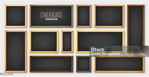 나무 프레임에 현실적인 다양한 칠판 블랙 레스토랑 메뉴 보드 학교 칠판 텍스트 또는 그림을위한 글쓰기 표면 빈 광고 또는 프레젠테이션 보드 벡터 일러스트 레이 션 0명에