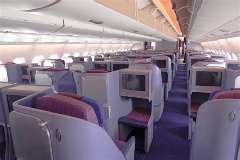 16 Class Divider Airline Royalty Free Photos And Stock Images Shutterstock