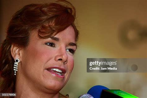 Actress Liz Vega Photos And Premium High Res Pictures Getty Images