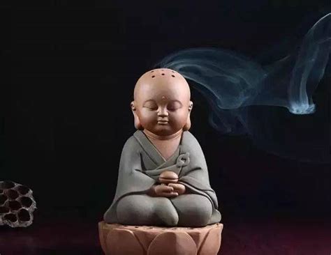 修行打坐的图片 打坐修炼图片 大山谷图库