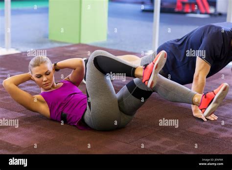 Curl Doing Hi Res Stock Photography And Images Alamy